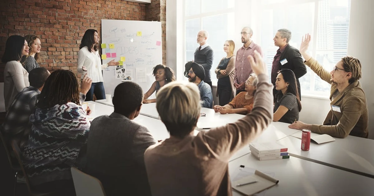 Community Leaders - What Is A Community Leader And How To Become One