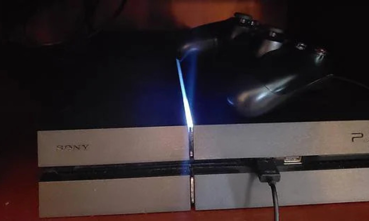 PS4 Blue Light Of Death Issue? 7 Steps To Fix It