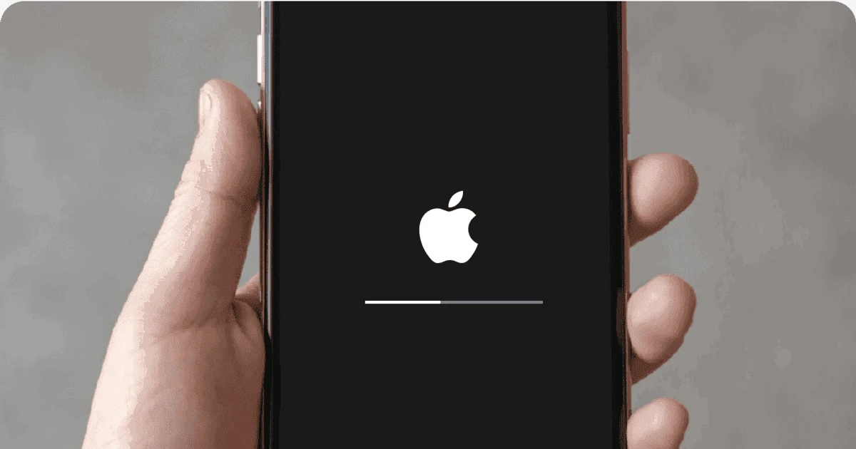 How To Fix A Flashing Apple Logo On IPhone, IPad, And Apple Watch